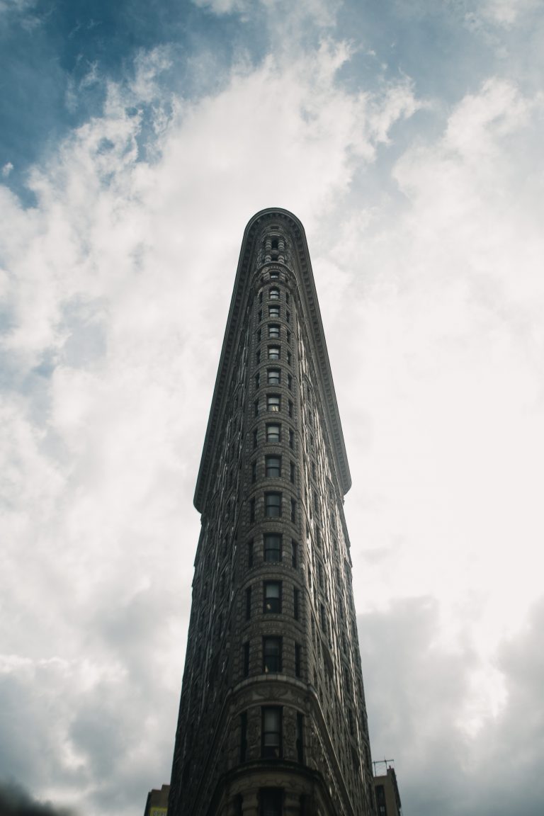 Low angle photo of a skyscraper | Pixeor – Large Collection of ...
